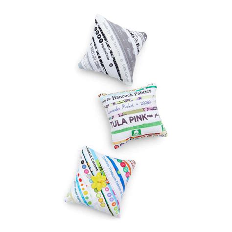 Free Beginner Coats And Clark Selvedge Pin Cushions Sewing Pattern Yarnspirations