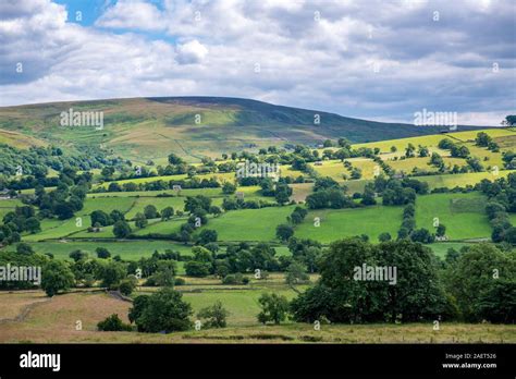 The Rolling Hills Of The Yorkshire Countryside Yorkshire Uk Stock