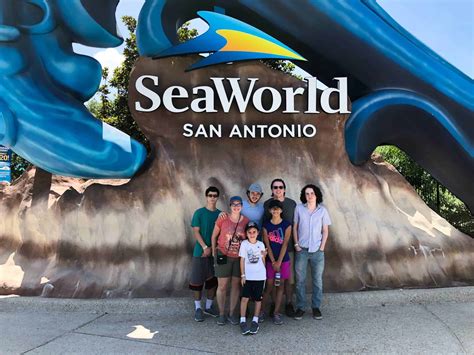 Trip To Seaworld San Antonio 60 Photos