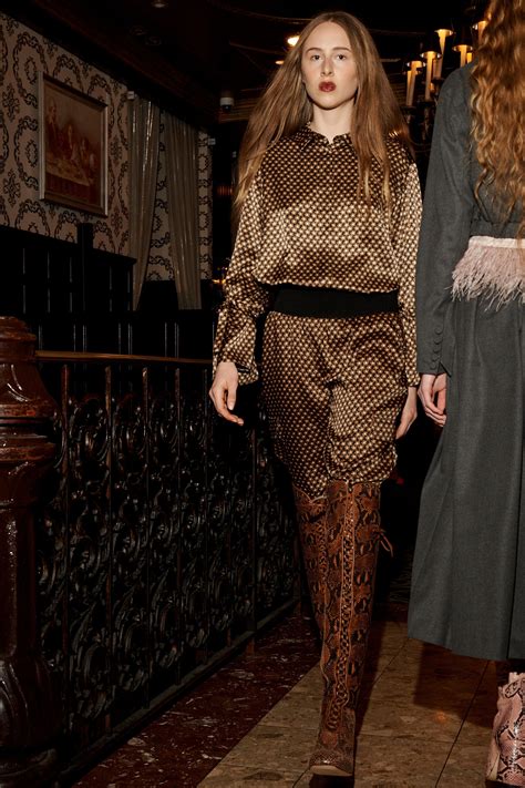 Cinq à Sept Fall 2020 Ready To Wear Collection Fashion Fashion Show