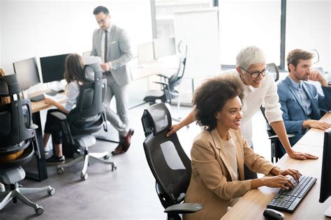 Robo Earth Tech News