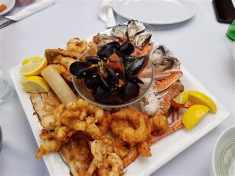 Lifeboat Seafood Brooklyn Restaurant Bewertungen Telefonnummer