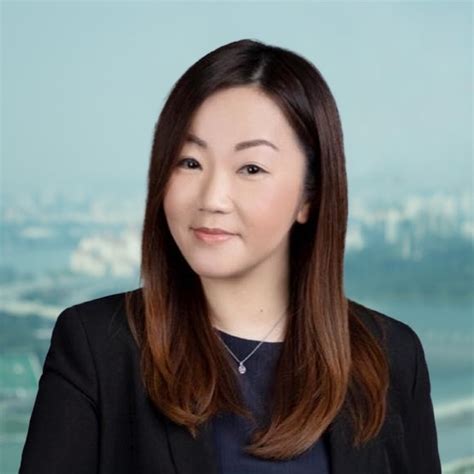 Katherine Lee Standard Chartered