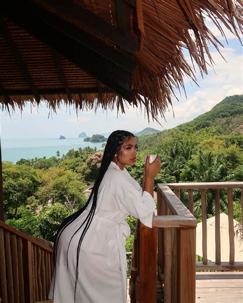 Phi Phiaslay • Instagram Photos And Videos