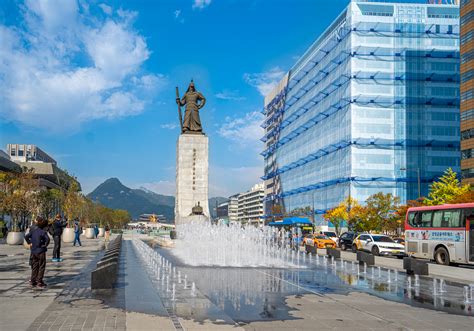 Gwanghwamun Square