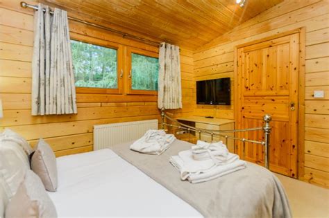 Water Reed Lakeview Dacre Lakeside Park