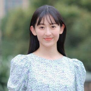 斉藤由貴の娘水嶋凜の父親は誰？本名や家族構成などプロフィールを調査！