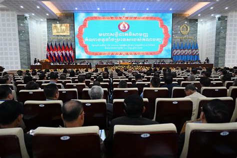 មហាសន្និបាតវិសាមញ្ញតំណាងទូទាំងប្រទេស របស់គណបក្សប្រជាជនកម្ពុជា ចេញសេចក្តីសម្រេចចិត្តចំនួន ៩ចំណុច