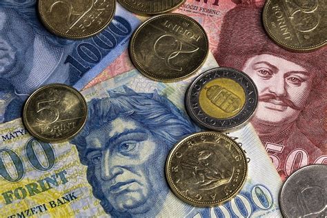 Újabb lendületet vett a forint : r/Napihu