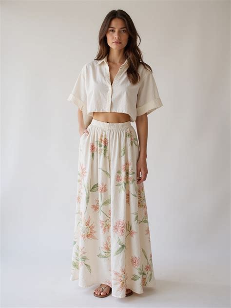 13 Summer Maxi Skirt Outfits Vacation Ready