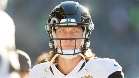 Trevor Lawrence Injury Update Jaguars Qb Returns To Game After