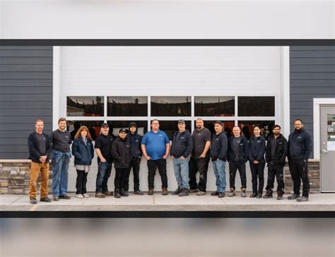 Csn Whitehorse Joins Lift Auto Group Member Of The Csn Collision