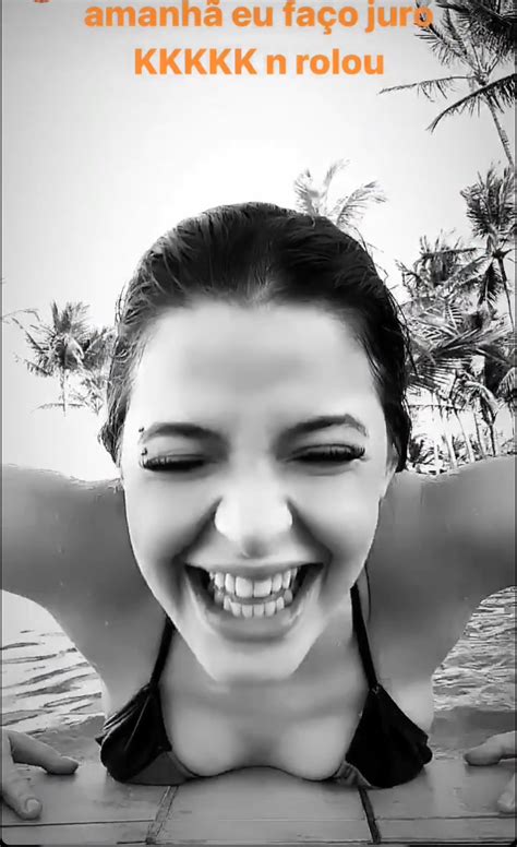 Belle Longwell R Famosas Latinas