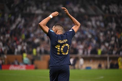 Mbappé Supera A Platini Y Es Ya El Cuarto Goleador Con Francia
