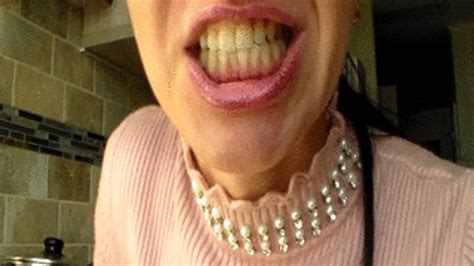 Chew Gammy Bears My Friends Are Safe They Are In My Mouth Larynx Sharp Fangs Teeth Miss