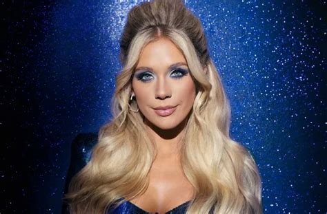 Megan Moroney Age Biography Career And Net Worth 2025 Bio Scops