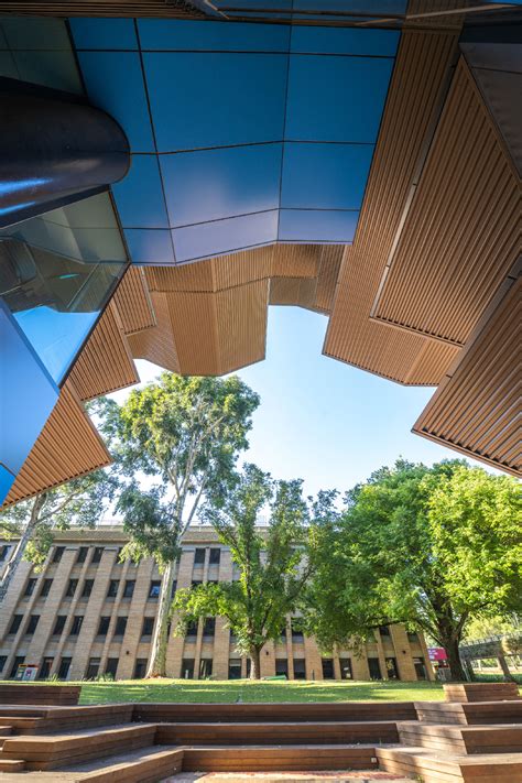 La Trobe University Building Cladding Replacement Bldg Eng