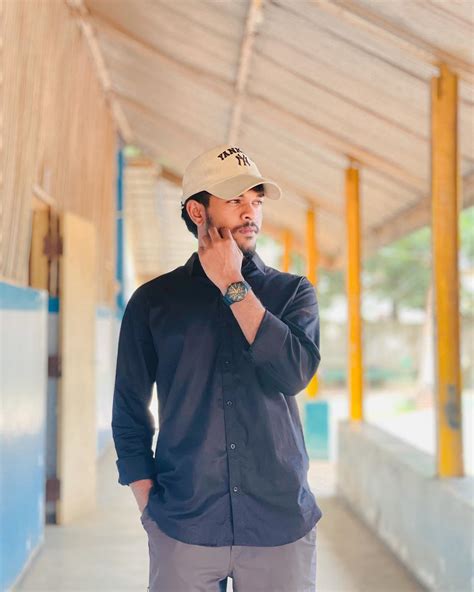 𝗡𝗜𝗧𝗛𝗘𝗘𝗦𝗛𝗔 𝗘𝗥𝗜𝗬𝗔𝗚𝗔𝗠𝗔 🤍🦅 Instagram