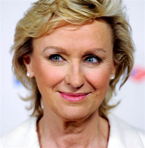 Tina Brown To Write Memoir The New York Times