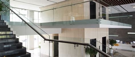 Malik Facade Ss Ralling