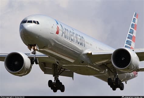 N721an American Airlines Boeing 777 323er Photo By Niclas Karich Id