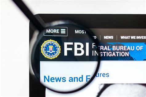 Report Fbi Warns Agents Of Call Text Log Theft Following Atandt Hack