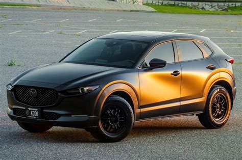 Agresifnya Mazda Cx 30 Rival Toyota Corolla Cross Pamer Kaki Meaty