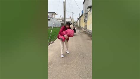 Cutting A Big Cock Halfway The Surprise Came Too Suddenly Funny Video