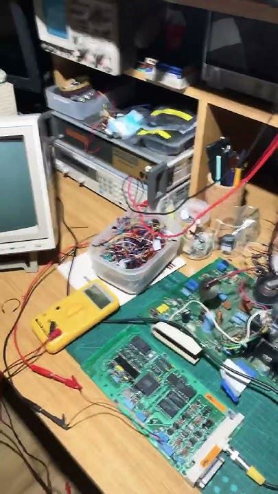 Testing Vt220 Logic Board Youtube