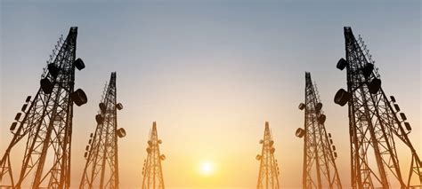 A Brief Guide To Slotted Array Antennas Rantec Microwave Systems