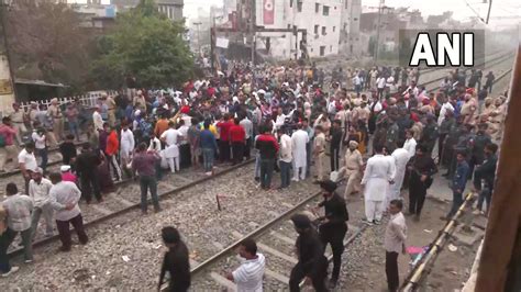 Sudhir Suri Murder Case Shiv Sena Taksali Party Members Stage Protest In Amritsar Theprint