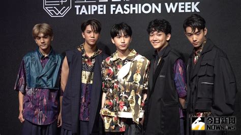 Acqua源少年處男走秀 貢丸緊張到爆：做自己就好！ 原子少年星世代 娛樂 Nownews今日新聞