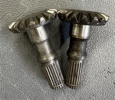 Classic Mini Diff Output Shafts X2 Austin Mini Diff Free Pandp £2750