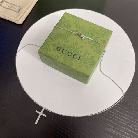 구찌 Gucci 십자가 펜던트 커플 목걸이 위핑