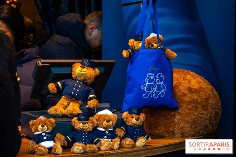 O Ritz Abre Uma Loja Pop Up Gourmet De Natal Na Place Vendôme Com Um