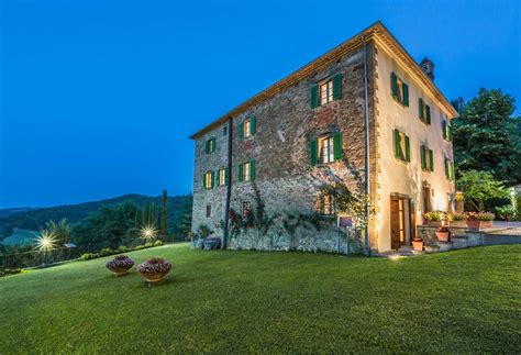 Ville Rosadi Weddings Villa That Sleeps 22 People In 11 Bedrooms