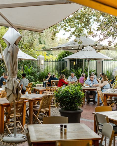 Peddlars Restaurant Bar Peddlarsonthebend • Instagram Photos And