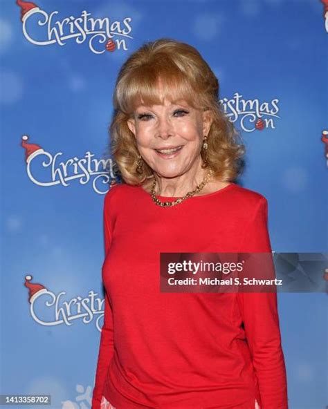 Barbara Eden Images Photos And Premium High Res Pictures Getty Images