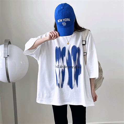~3xl 당일발송[빅사이즈 남녀공용] 1 1할인 유니크 커버 프린팅 오버핏 롱 반팔티셔츠 2color 에이블리