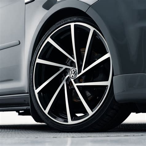 Vw Caddy R Line Kitted And 30 Piece Dewalt 18v Xr Li Ion Kit Won By Thomas Rocha Leal Ticket