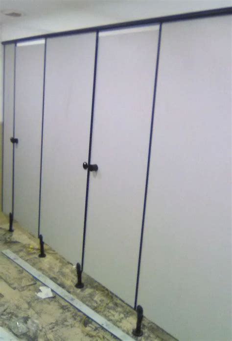 Compact Board Modular Cubicle Toilet Cubicle Solution Hpl Cubicle