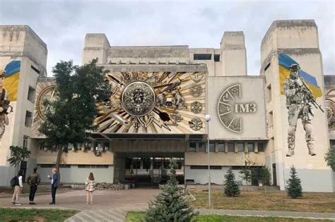 У Києві тимчасово заборонили створення нових муралів Коментарі Київ