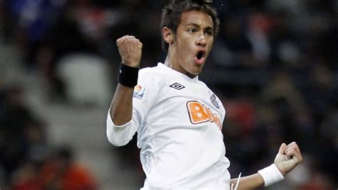 Neymar Został W Santosie Ale Zlikwidowano Dwie Sekcje Piłkarskie Przegląd Sportowy Onet