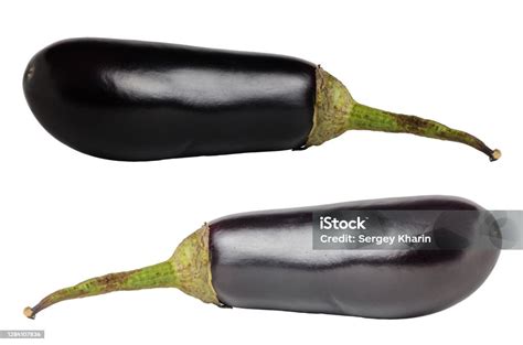 흰색 배경에 고립 된 두 개의 잘 익은 껍질을 벗기지 않은 가지 0명에 대한 스톡 사진 및 기타 이미지 0명 가지 채소 개체 그룹 Istock