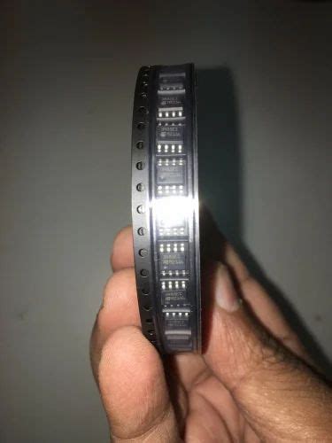 8 Pins St3485eidt Rs 422 Rs 485 Interface Ic At Rs 150 Piece In Varanasi Id 2851970222288