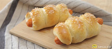 ขนมปังไส้กรอก