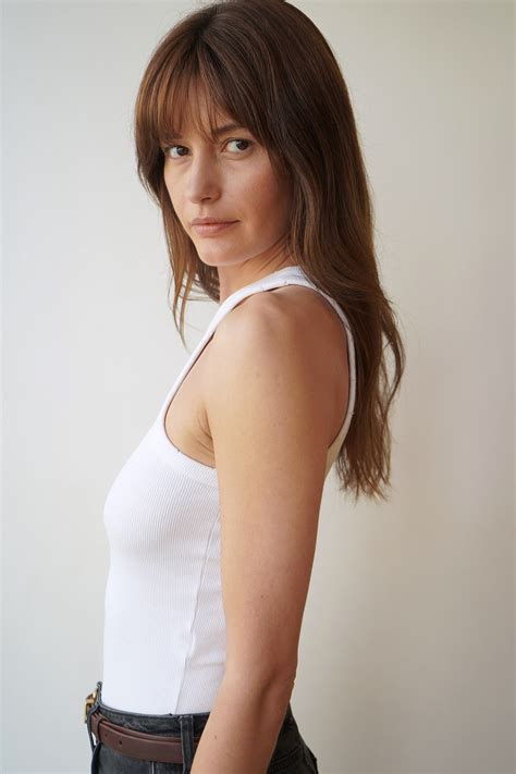 Lyza O Women Mainboard Nevs