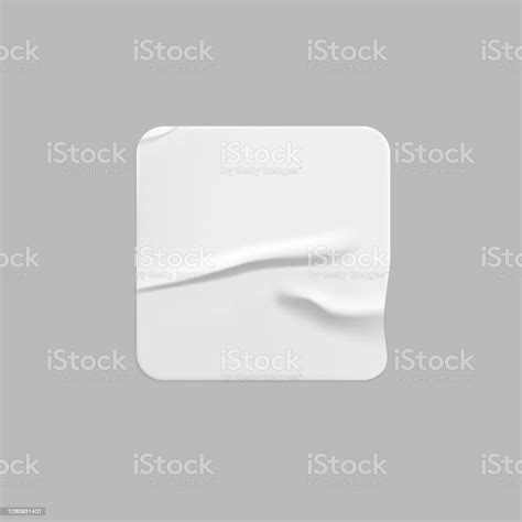 흰색 사각형 붙어 스티커 모의 흰색 접착제 정사각형 종이 또는 구겨진 효과가있는 플라스틱 스티커 라벨 빈 템플릿 레이블 태그입니다 3d 사실적 벡터 0명에 대한 스톡 벡터