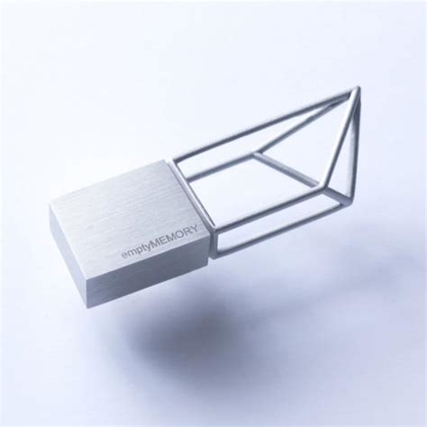 empty memory usb flash drive gadgetsin