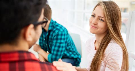 8 Signs Someone Has An Exceptionally Sharp Mind According To